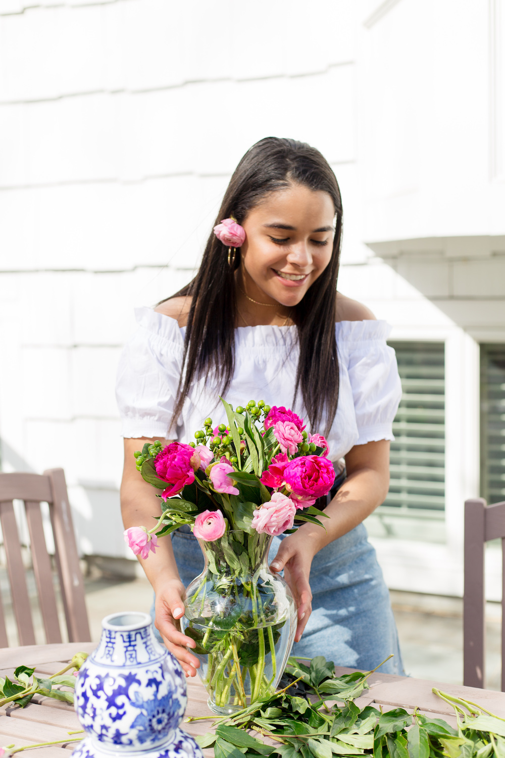 FLORAL ARRANGING FUN | Design Darling