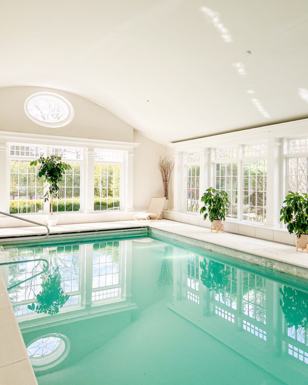 A WEEKEND AT THE MAYFLOWER INN | Design Darling