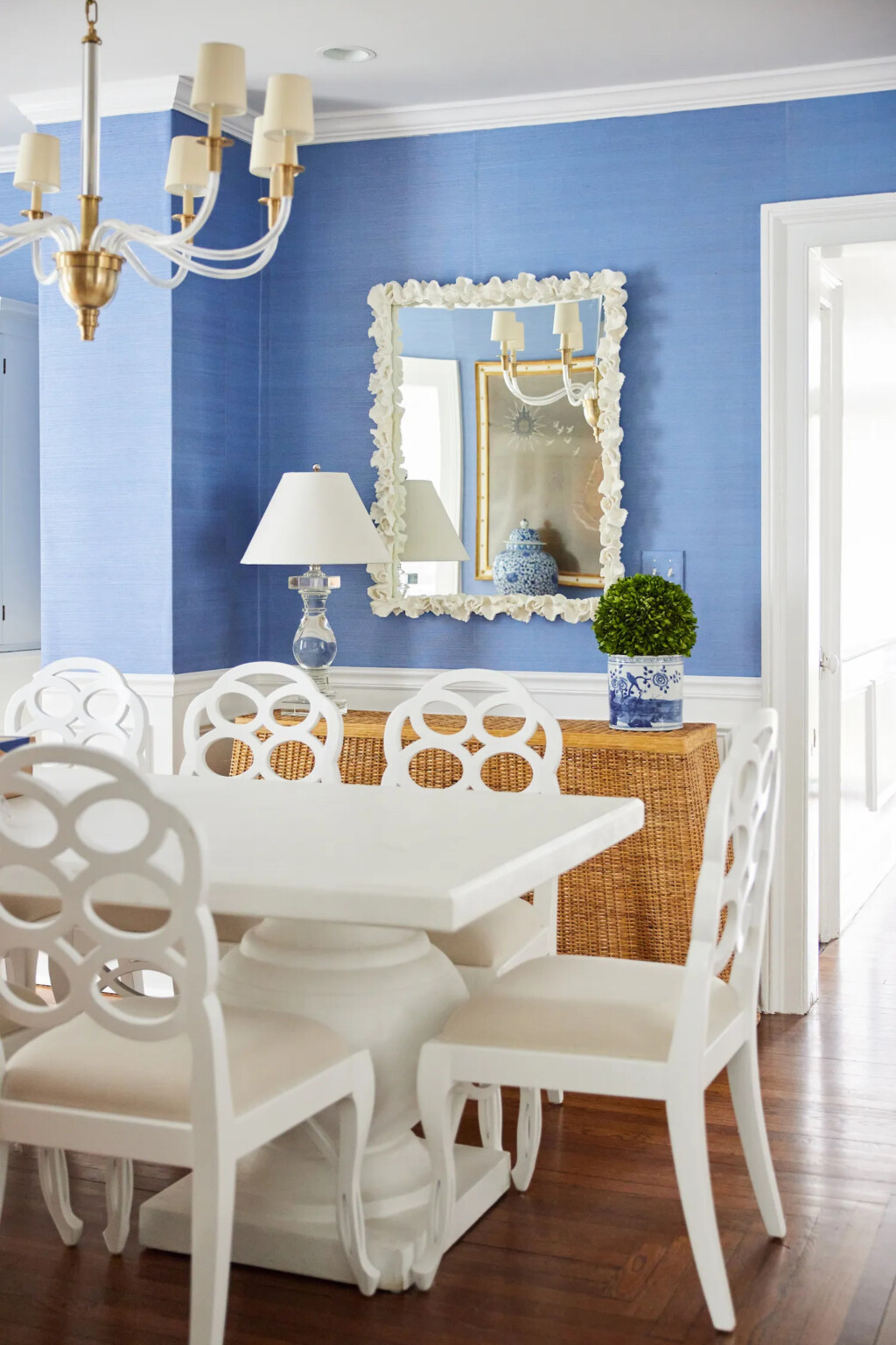 THE BEST LIGHT FIXTURES FROM VISUAL COMFORT | Design Darling